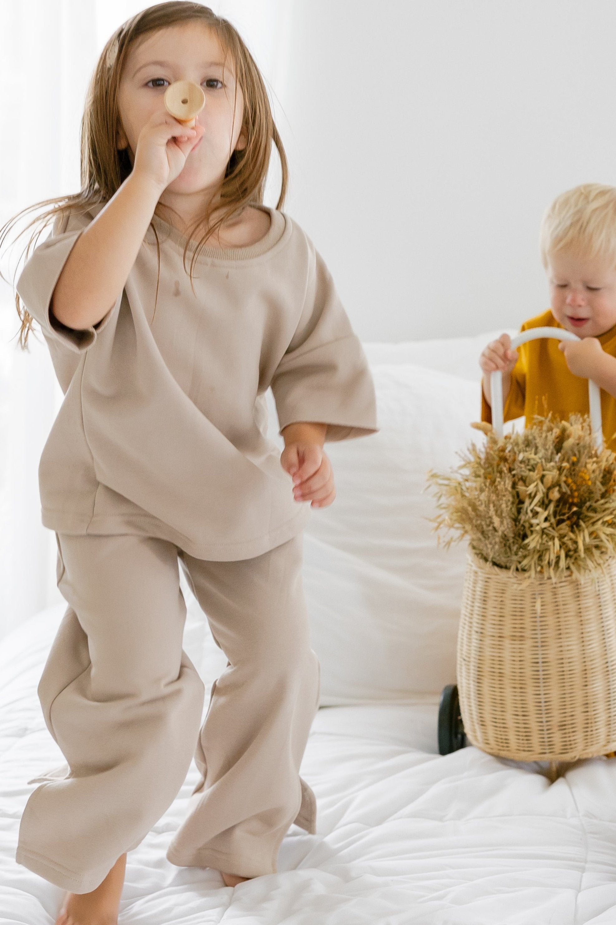 Drew Set in Beige – Consciously Baby